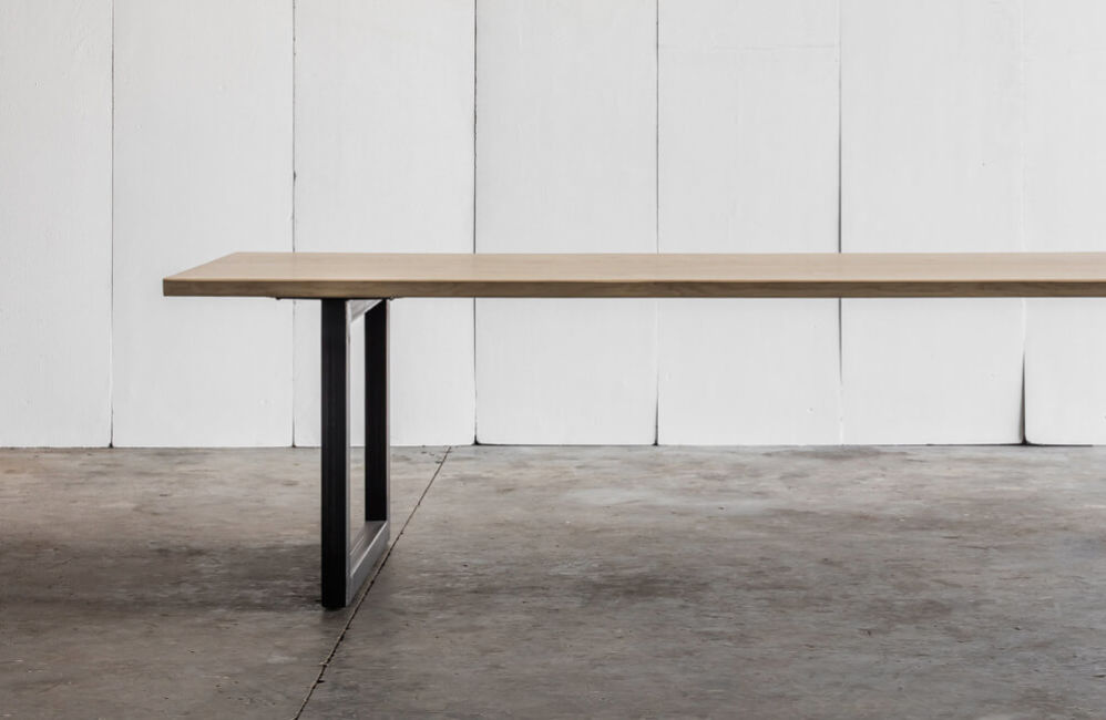 Tube Oak table by Heerenhuis (exclusive video)